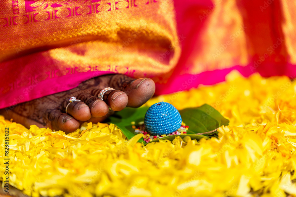 Beautiful Saptapadi moments, an Indian Hindu wedding traitional ...