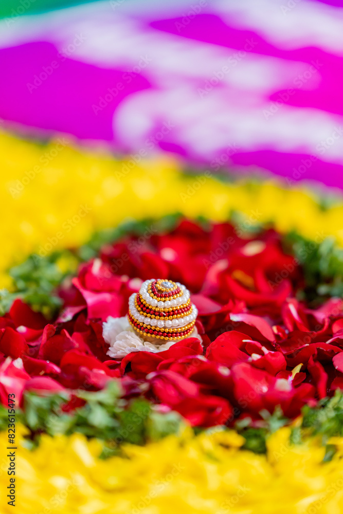 Foto de Beautiful Saptapadi moments, an Indian Hindu wedding traitional ...