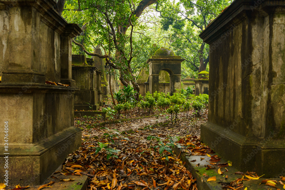 South park street cemetery in Kolkata, India. Historic cemetery with ...