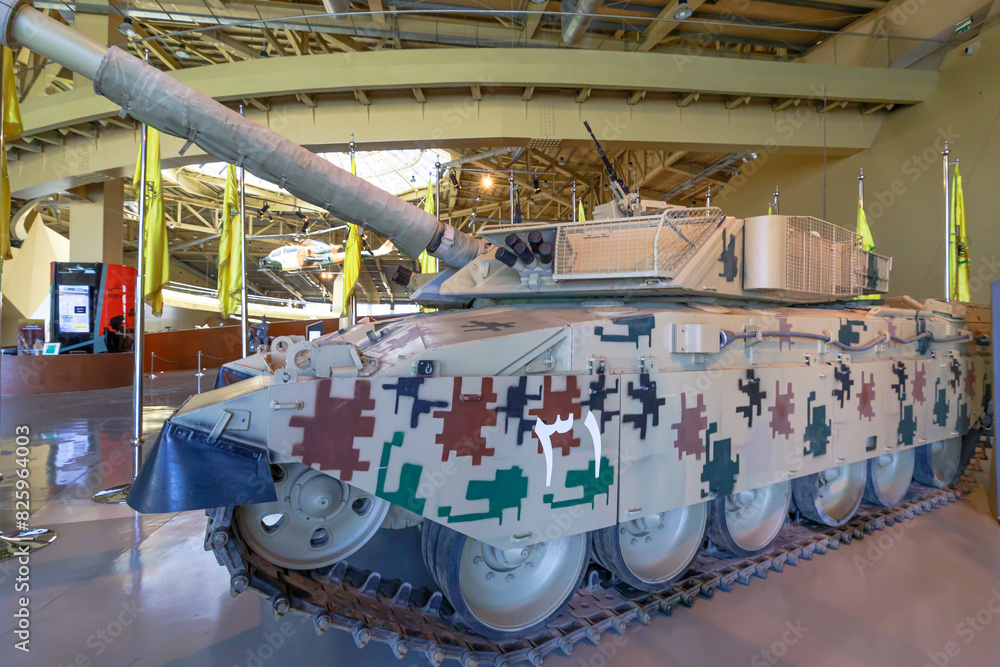 Foto de Royal Tank Museum, Amman, Jordan - May 4, 2024: Classic ...