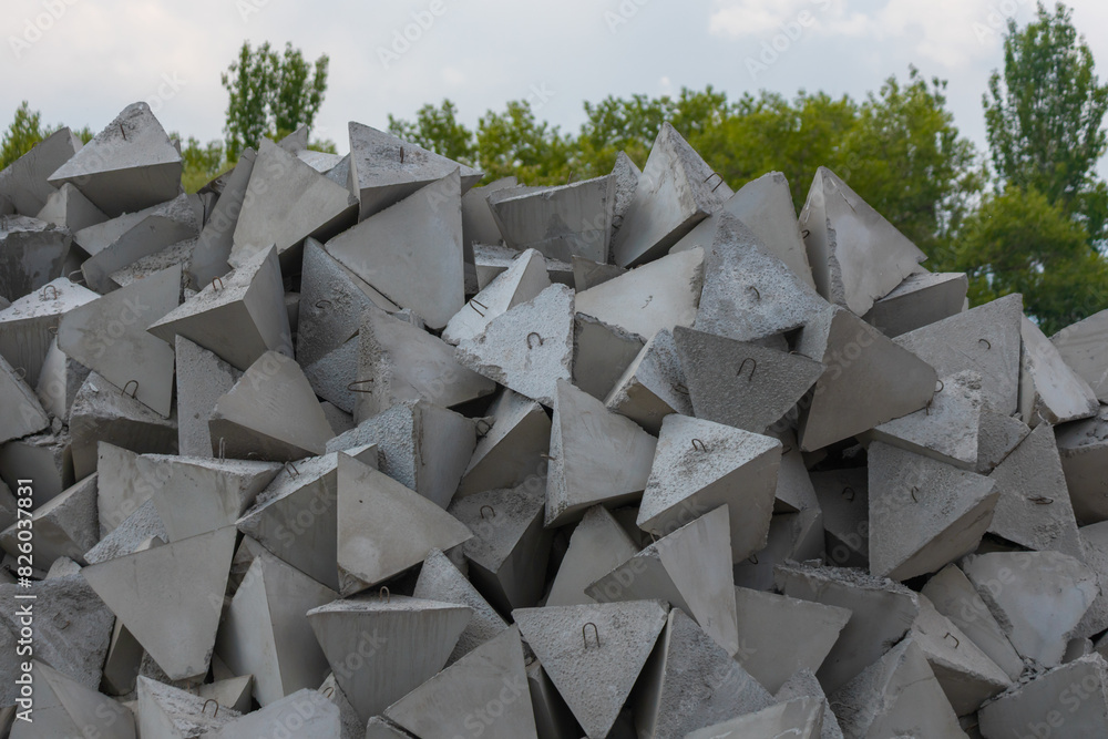 Concrete pyramids. Dragon teeth. Protection and trap for tanks ...