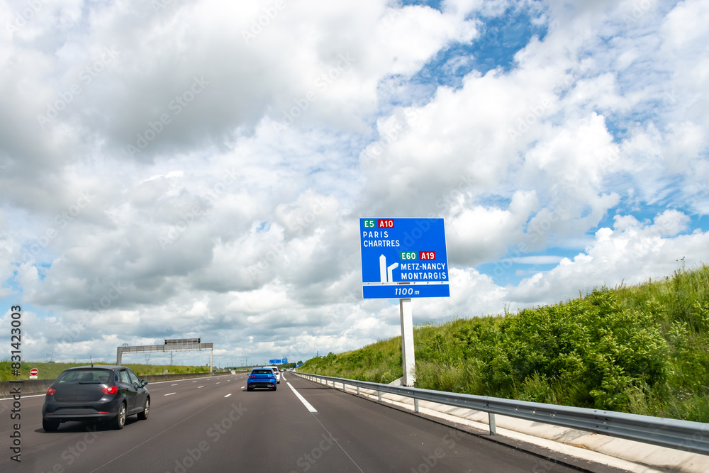 Driving on highway and road signs to Paris and other French cities ...