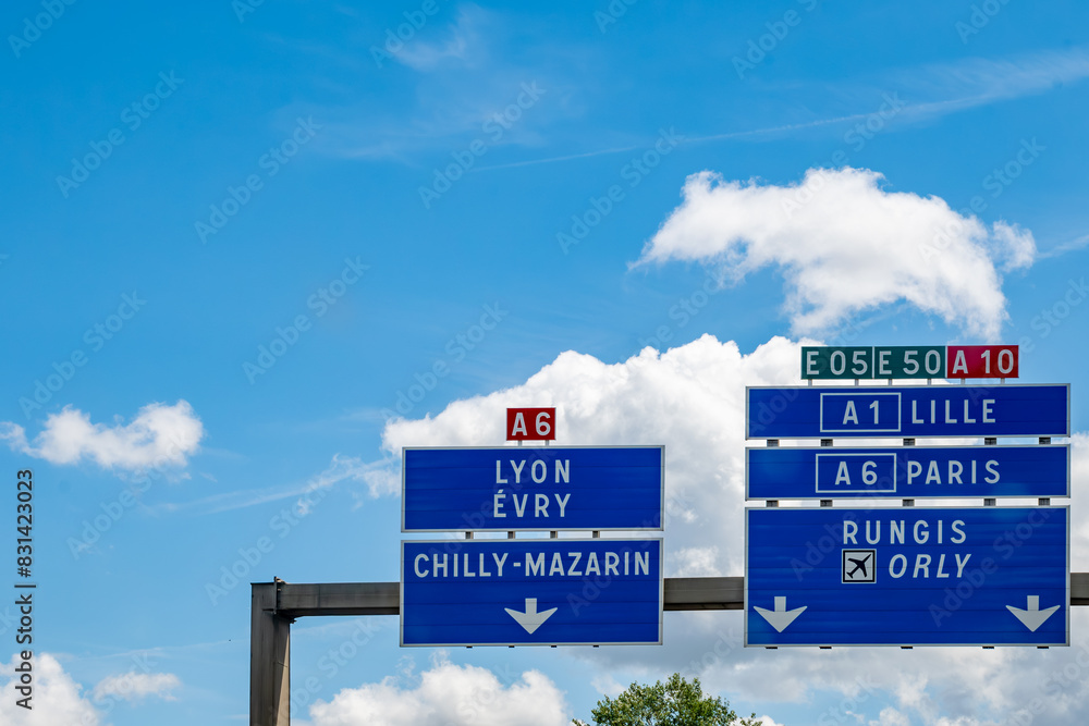 Driving on highway and road signs to Paris and other French cities ...