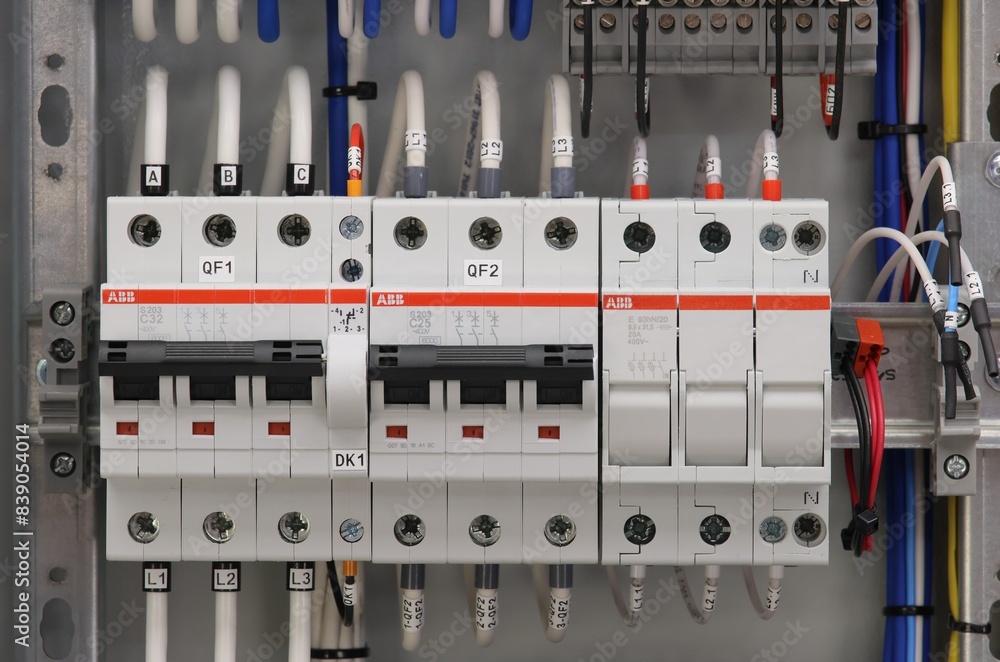 Foto de ABB electric circuit breakers for protection of electrical ...