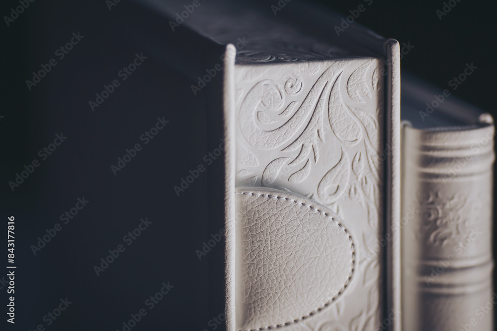 Detail of Wedding photobook and box in white leather binding from ...