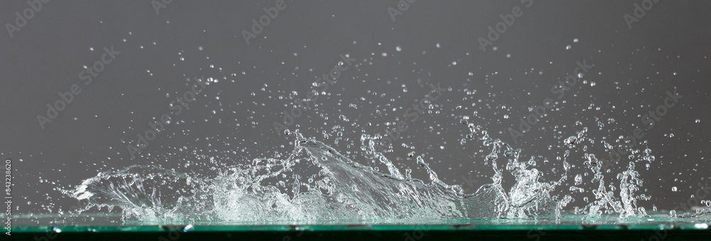 Crown Water splash on object to create shape form fluttering in droplet ...