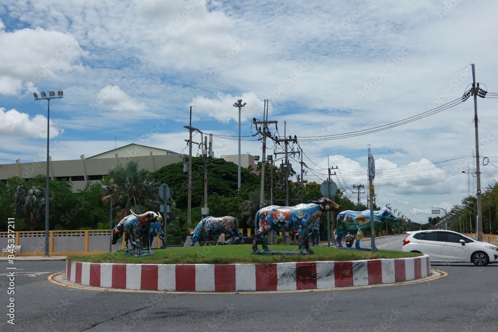 Roundabout with Thai statues at Chonburi, Thailand, 1 Aug 2024 Stock ...