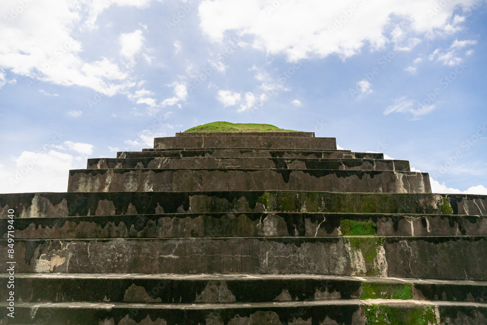 Parque Arqueológico Tazumal, El Salvador. Tazumal Archeological Park ...