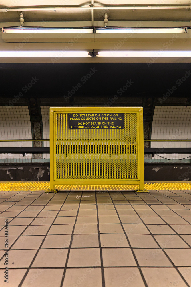 Safety barrier for protection installed on platform of Clark Street ...