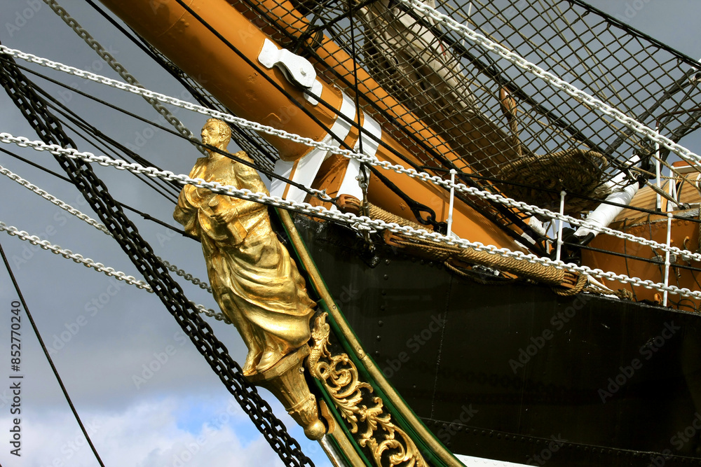 Figurehead on the bow of the Italian training ship Amerigo Vespucci ...