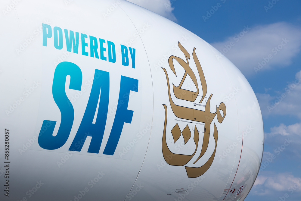 Emirates Airlines using SAF Sustainable Aviation Fuel on their Airbus ...