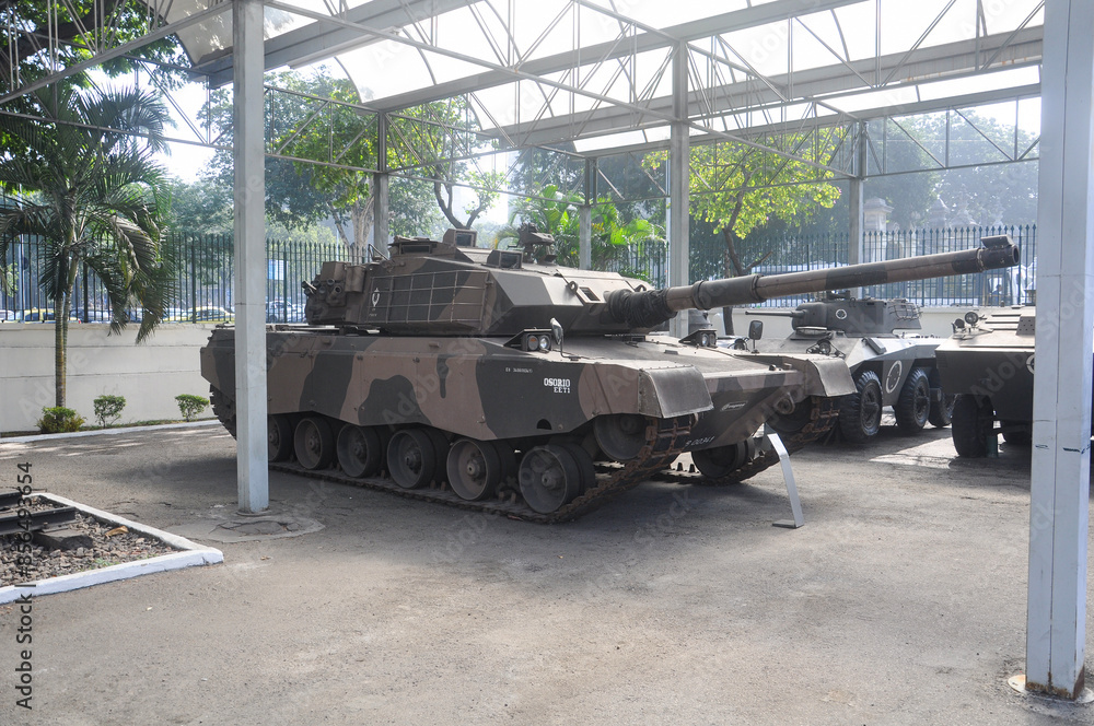 The EE-T1 Osório is a heavy combat vehicle developed in the 1980s by ...