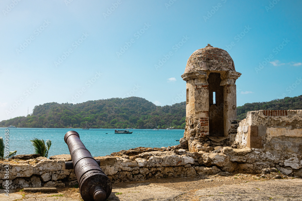 Portobelo, Colón, Panama, fuerte, ruinas, fortificaciones, bateria de ...
