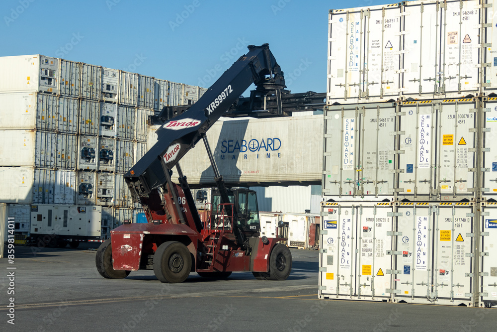 Philadelphia, Pennsylvania, USA- 08.08.2023: Industrial reach stacker ...