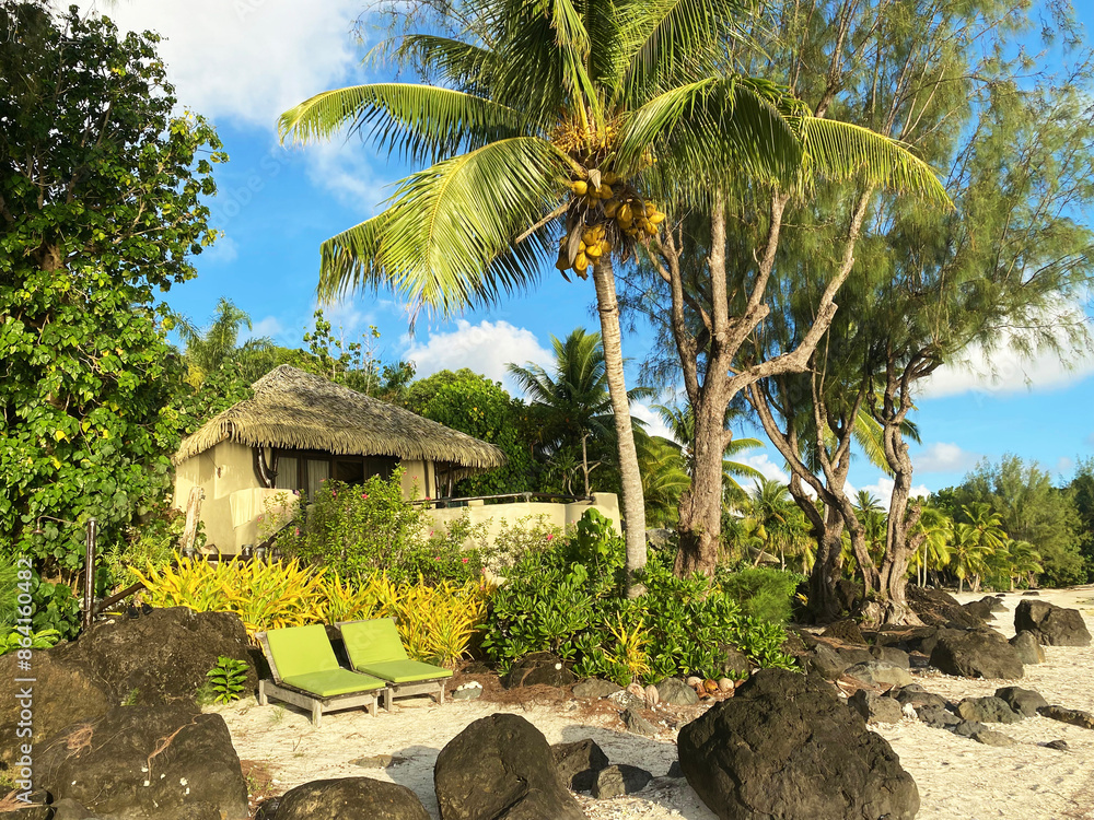 Stunning view of a beautiful bungalow on the remote island of Aitutaki ...