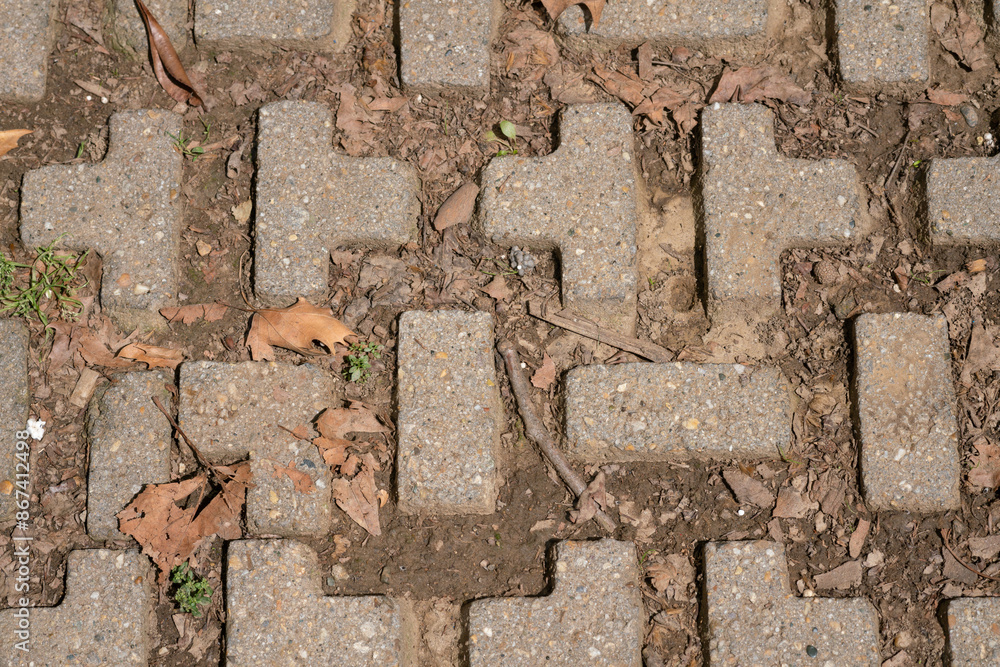 Self-locking concrete paving slabs, self-draining and allowing the ...