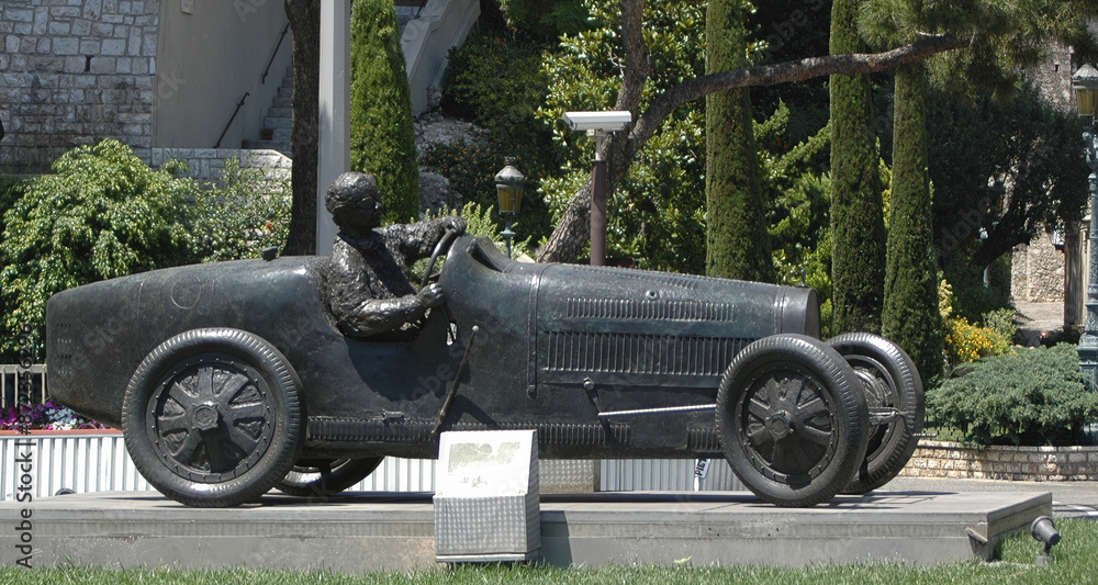 15_06_2021 Monte Carlo The life-size bronze statue of the famous F1 ...