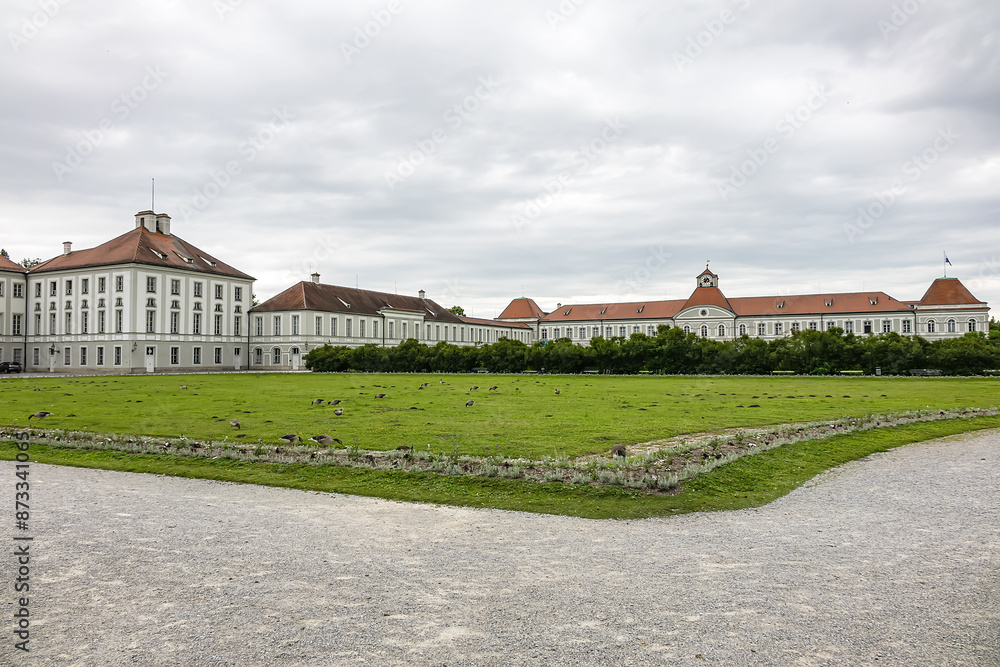Baroque palace Nymphenburg Palace (Schloss Nymphenburg, 1675). The ...