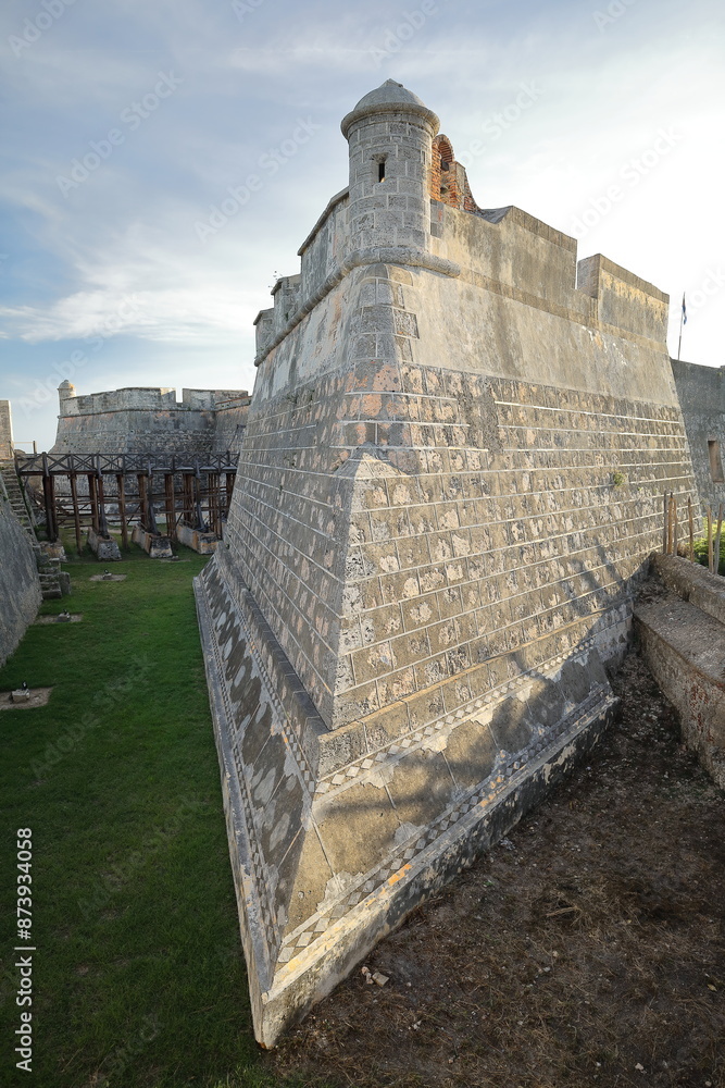 Rampart, moat and bridge, north bulwark NE corner, Holy Trinity ...
