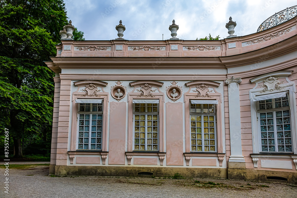 Rococo style Amalienburg - hunting lodge on the grounds of the ...