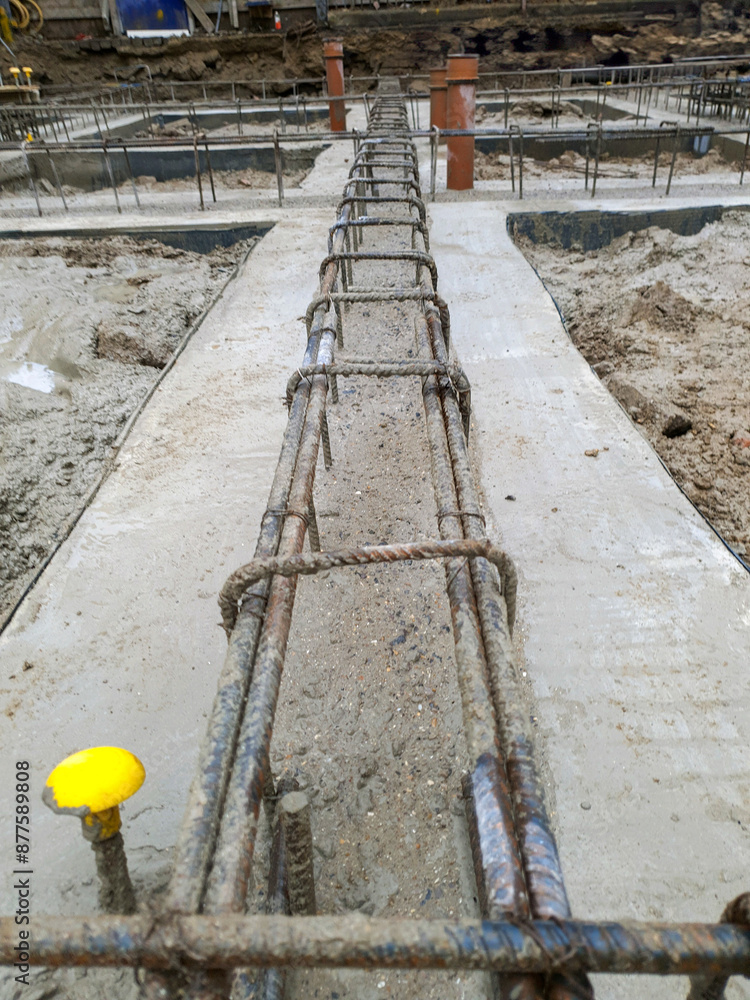 Construction joint preparation and concrete scabbling with steel ...