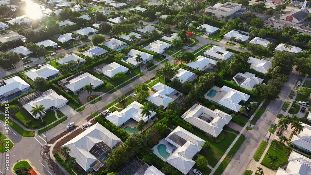 Expansive residential homes in a gated golf community in South Florida ...