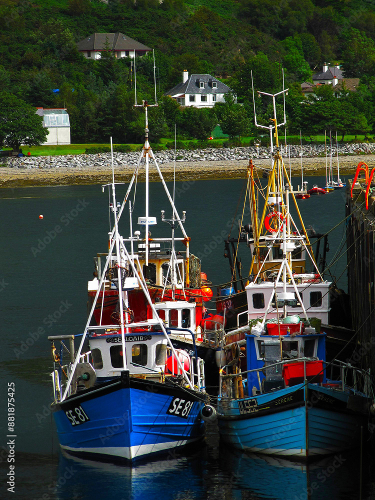 SCOTLAND INVERNESS : Fishing Boats at Ullapool harbour, Village on ...