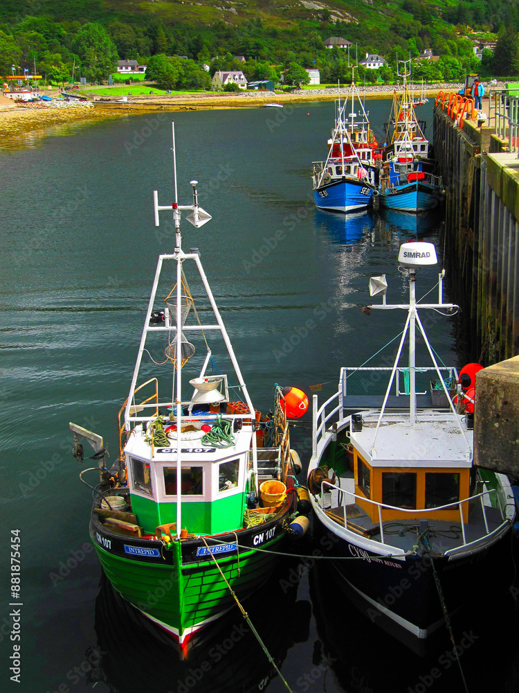 SCOTLAND INVERNESS : Fishing Boats at Ullapool harbour, Village on ...
