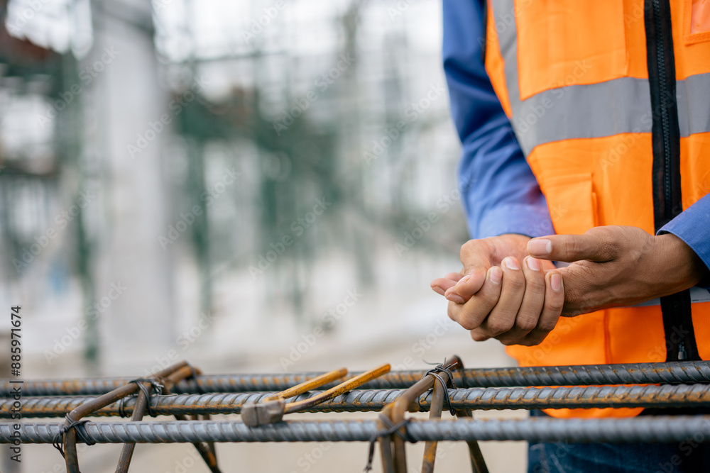 Worker have pain in his hand accident while bundle of steel wire as ...