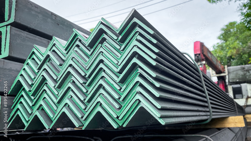 Equal Angles Steel angle iron Metal profile angle in packs at the ...