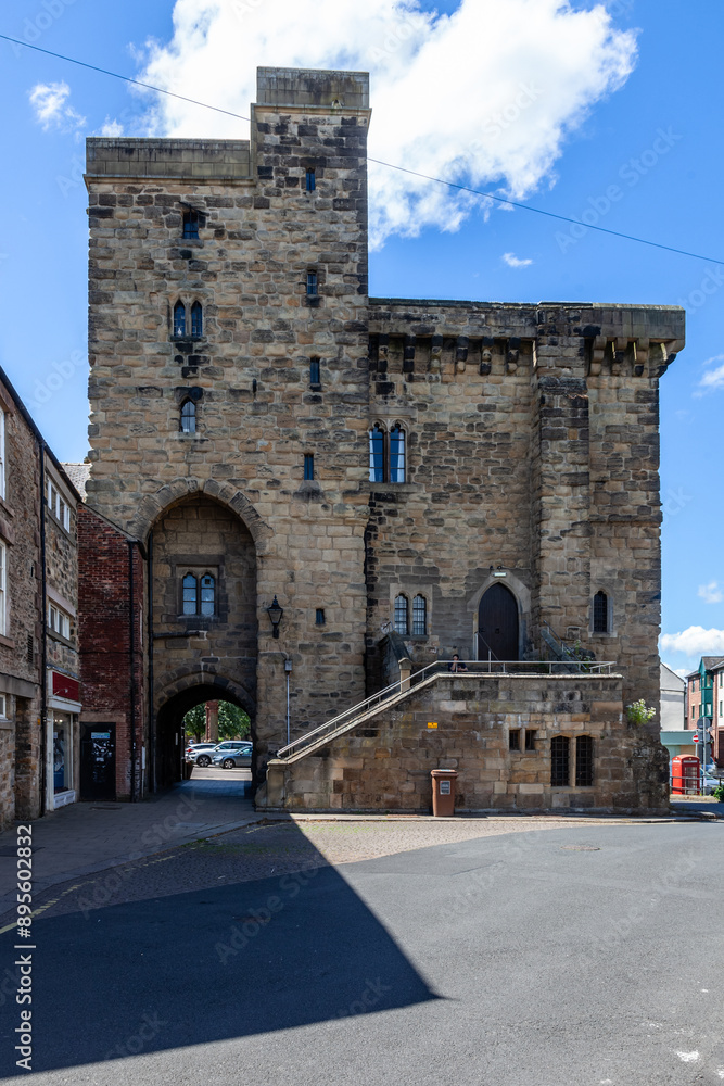 The Moot Hall, Hexham. A 14th century medieval court building currently ...