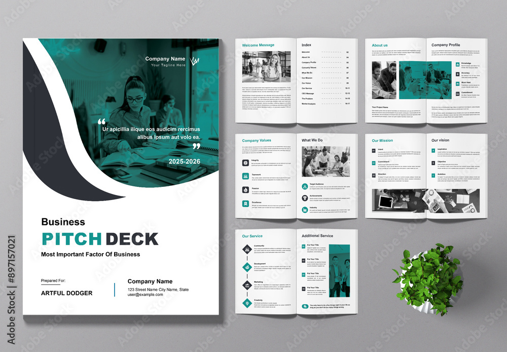 Pitch Deck Brochure Layout Stock Template | Adobe Stock