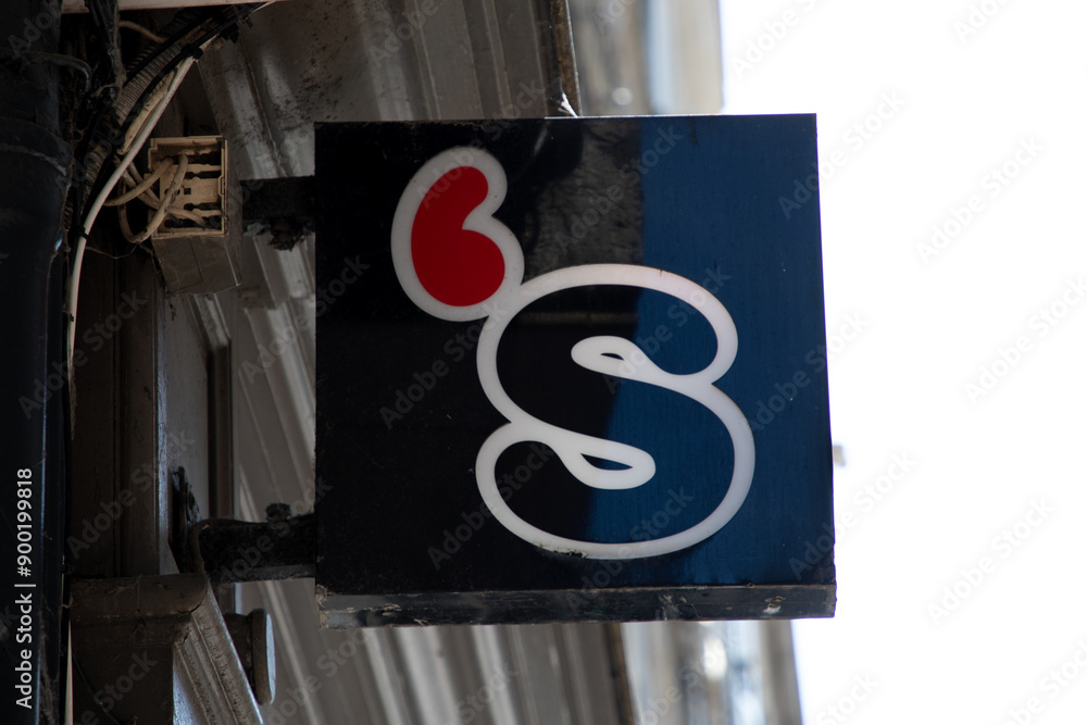 lolly’s candy bar sign text and brand logo shop wall facade Candies ...