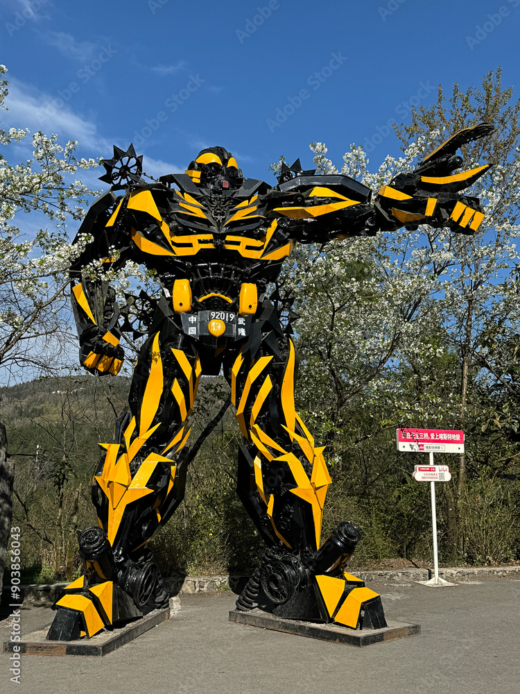 Foto de Chongqing, China - March 29 2024: Bumblebee Robot Model of the ...