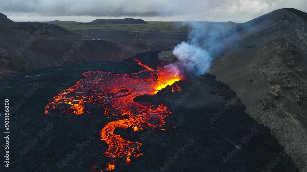The eruption of Fagradalsfjall volcano in Iceland showcases a dramatic ...