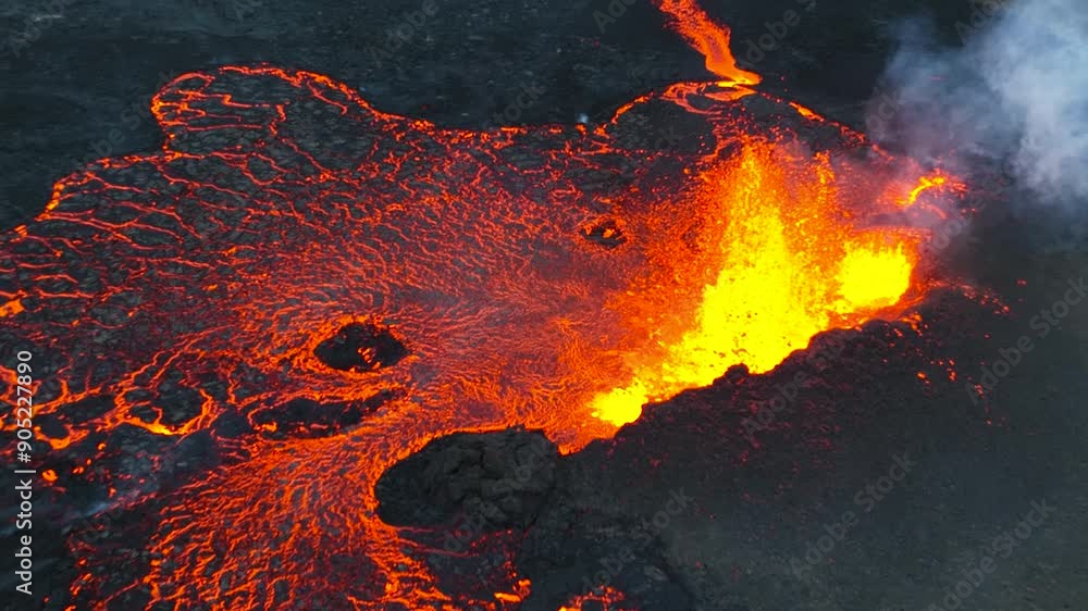 The eruption of Fagradalsfjall volcano in Iceland showcases a dramatic ...