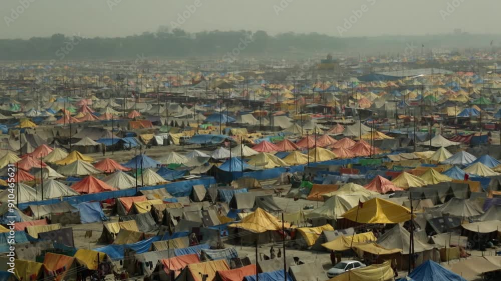 Tent house during the Kumbh Mela in Prayagraj | Scene from Kumbh Mela ...
