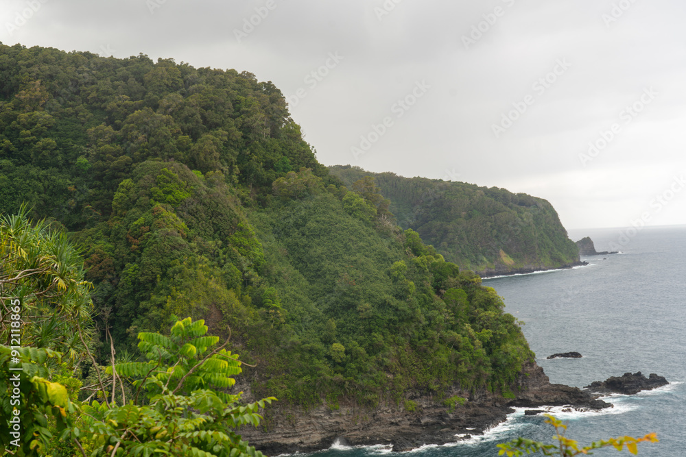 Hawaii: The Aloha State Experience the breathtaking beauty and vibrant ...