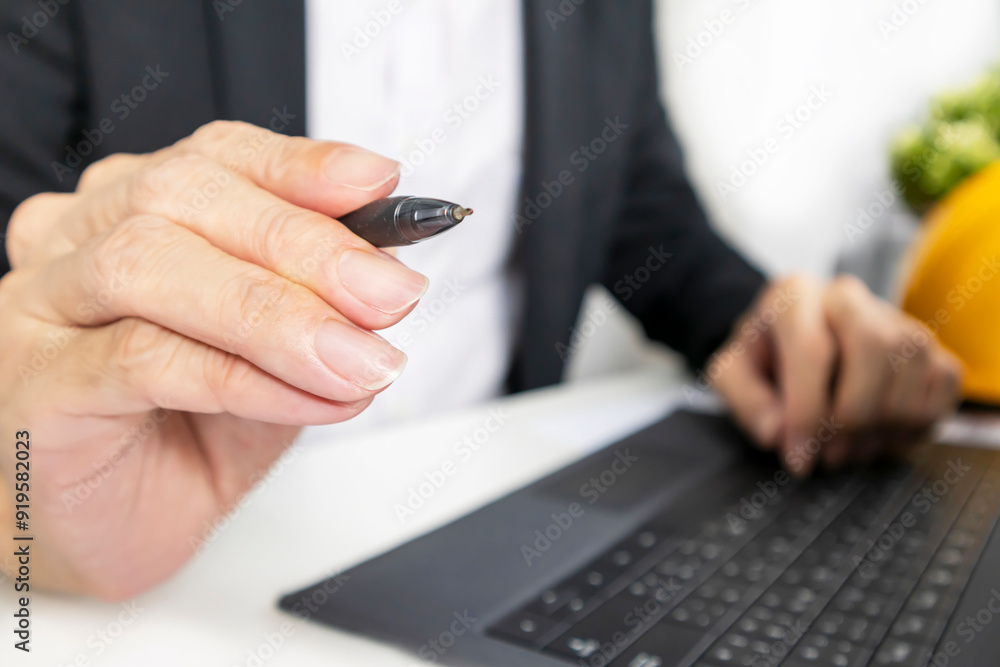 Starting business, capturing key points in mind. ,Businessman grabbing ...