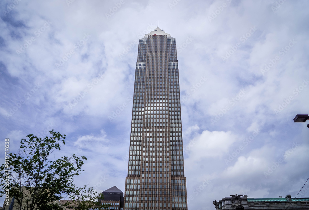 Poster Key Tower, the tallest building in the state of Ohio, at ...