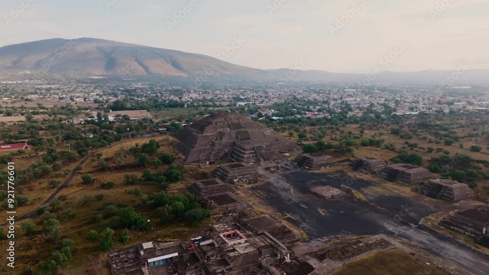 Orbit aerial view of the iconic Moon Pyramide and Plaza at Teotihuacan ...