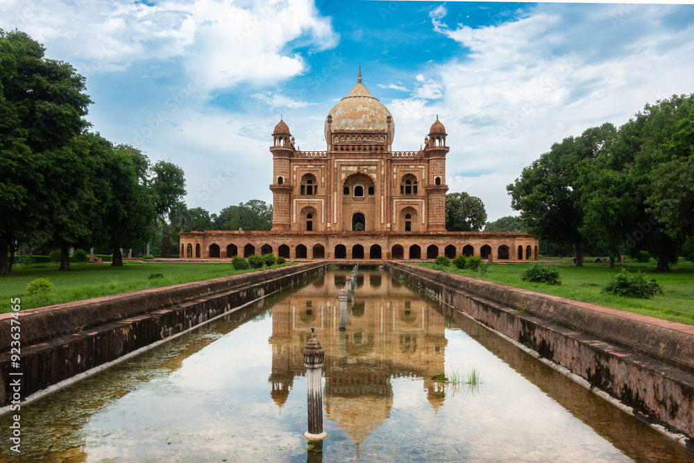 Sander jung (jang) Tomb in Delhi, India. The tomb is a sandstone and ...