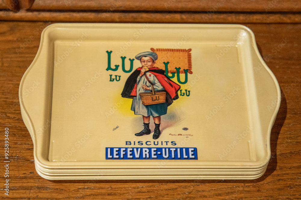 lu biscuits logo brand and text sign of french store pastry on new ...