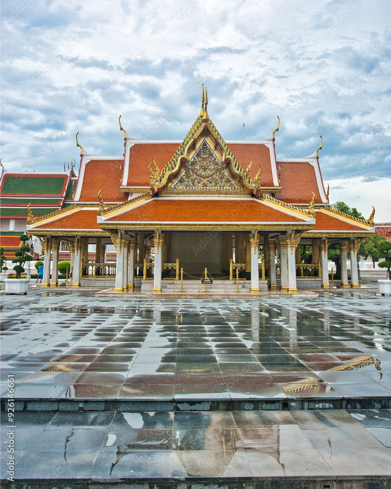 Bangkok, Thailand - JULY 07, 2023: Golden metal castle illuminated, Wat ...