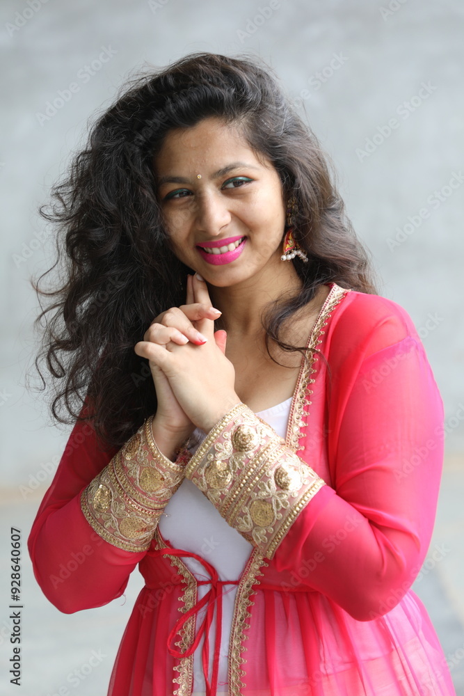 indian woman model wearing pink shrug with golden border on her full ...