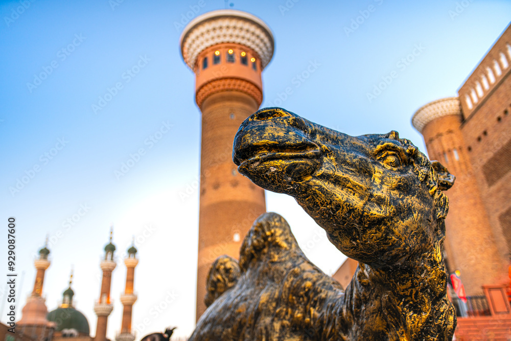 International Grand Bazaar Xinjiang, an Islamic bazaar, the largest ...