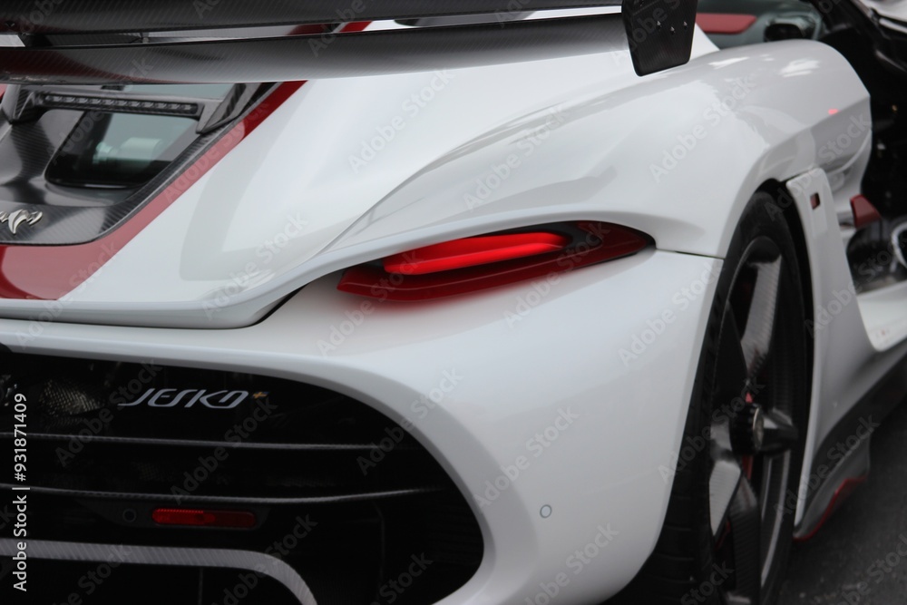 Koenigsegg Jesko Luxury Sports Car / Hypercar Collectors' Edition ...