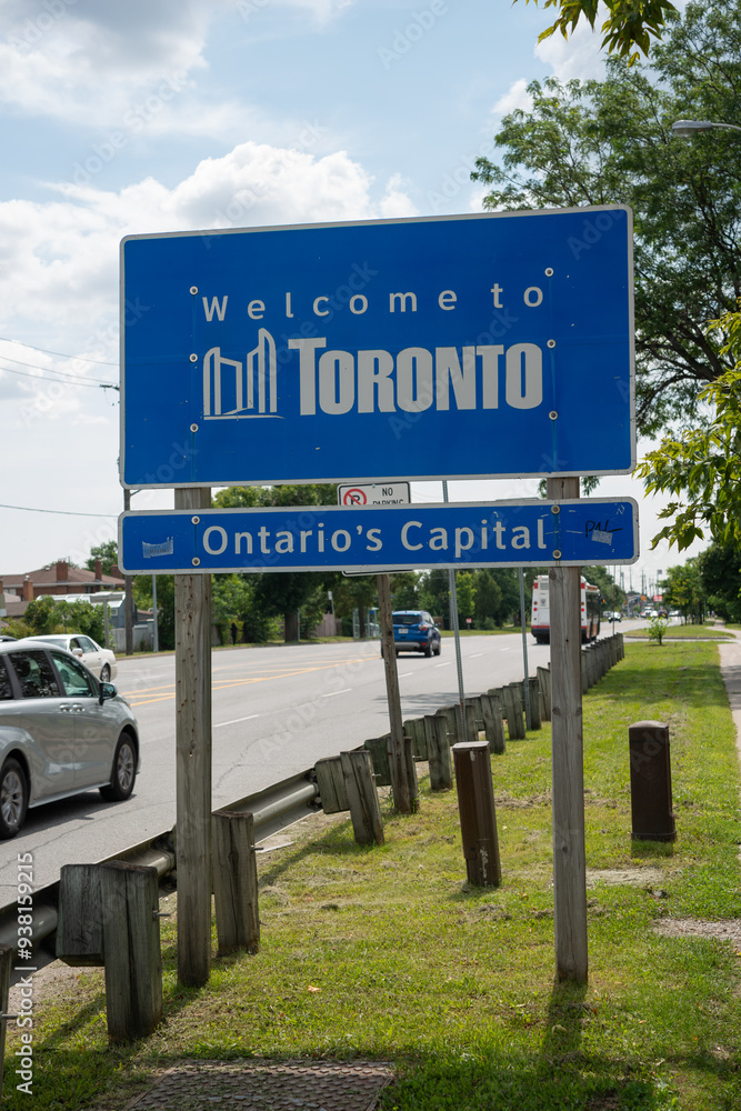 City of Toronto welcome sign located at southwest corner of Steeles ...