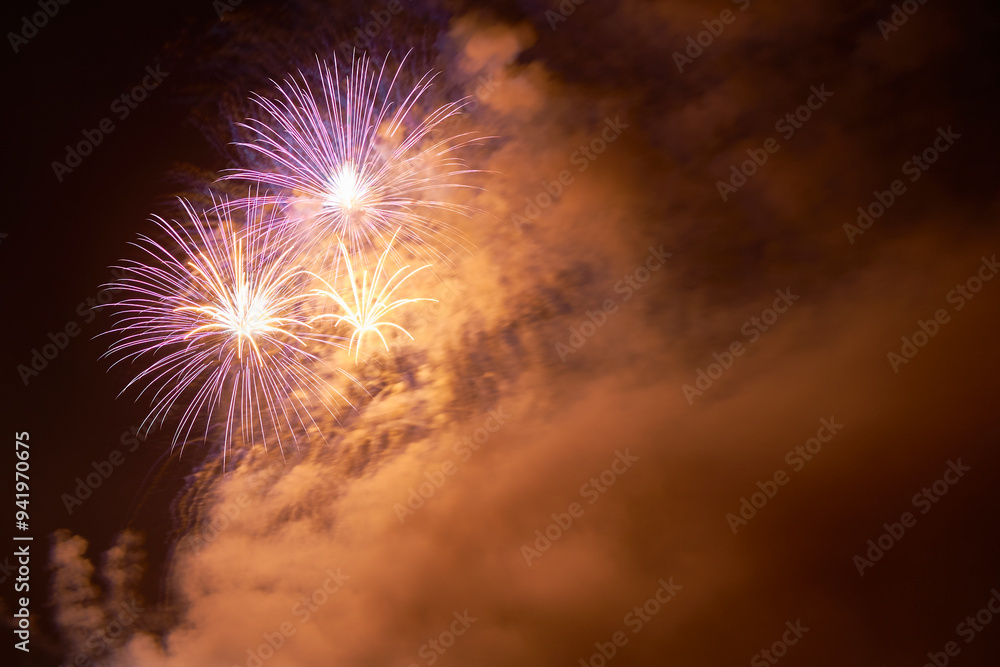 Toxic smoke from New Year's Eve fireworks. Particulate matter and ...