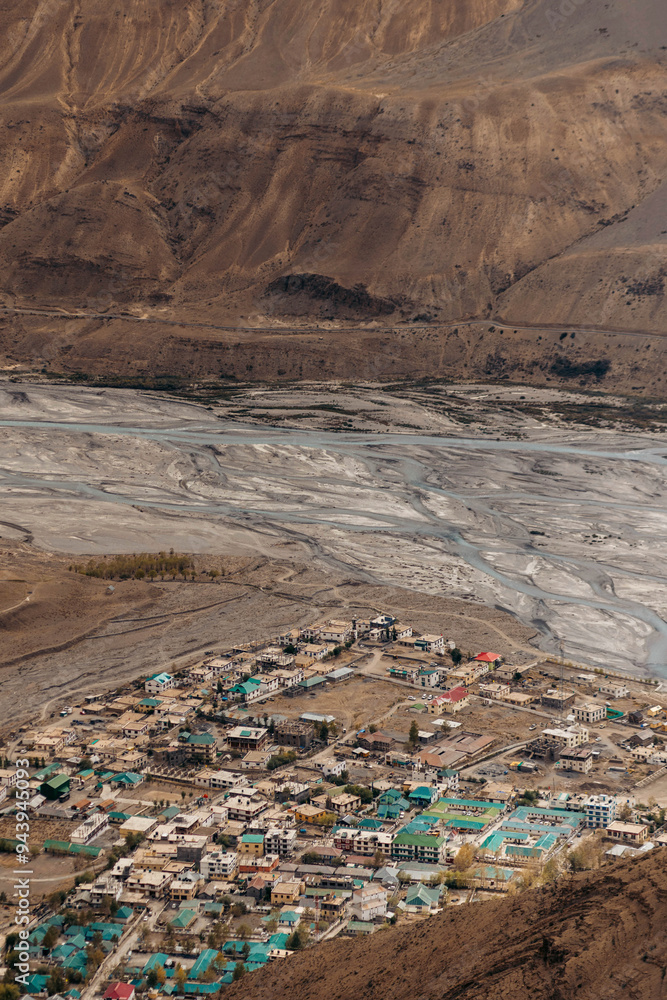 Village of Kaza along the Dhar Lung Wooh mountain pass in Spiti Valley ...